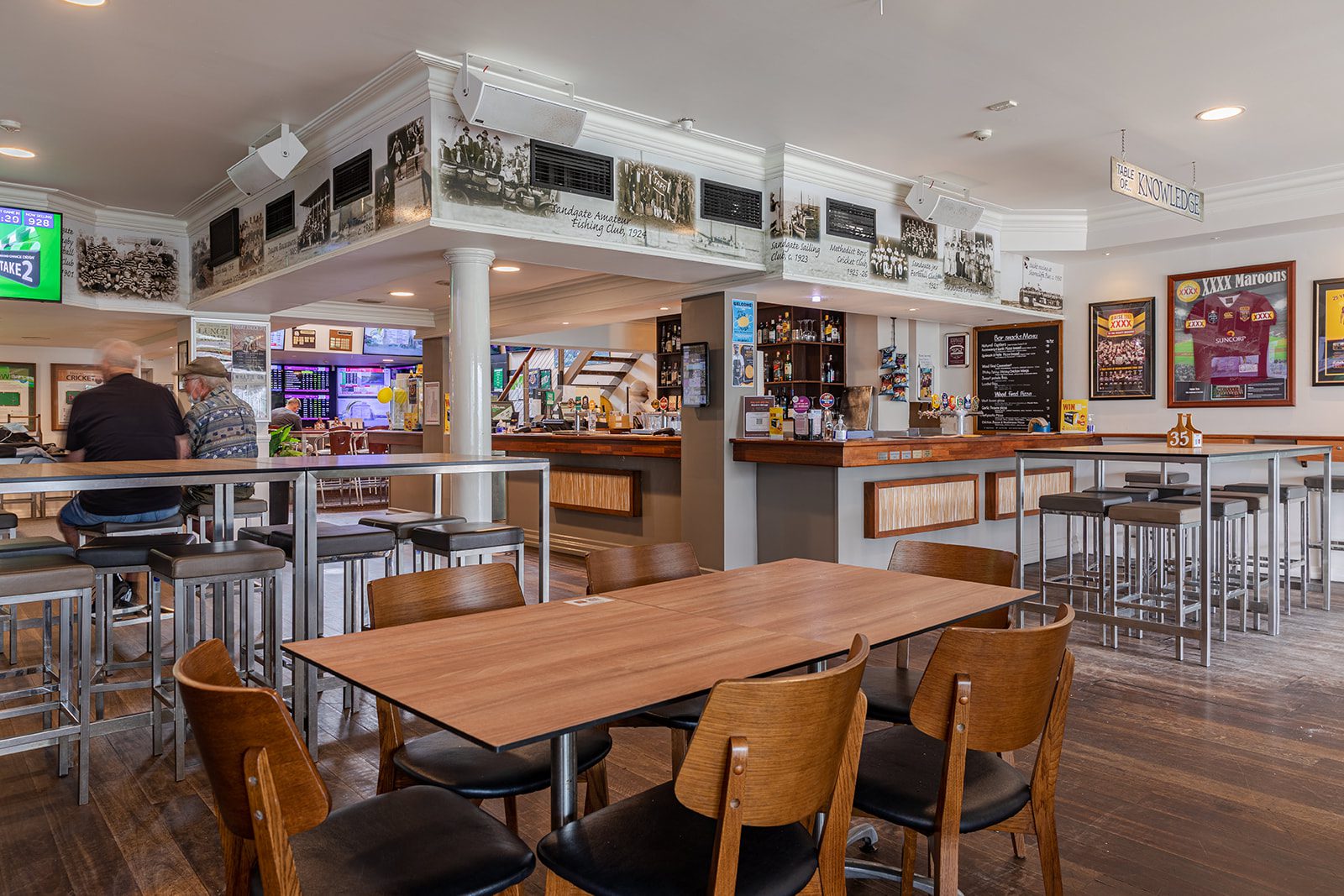 Gallery - Full Moon Hotel